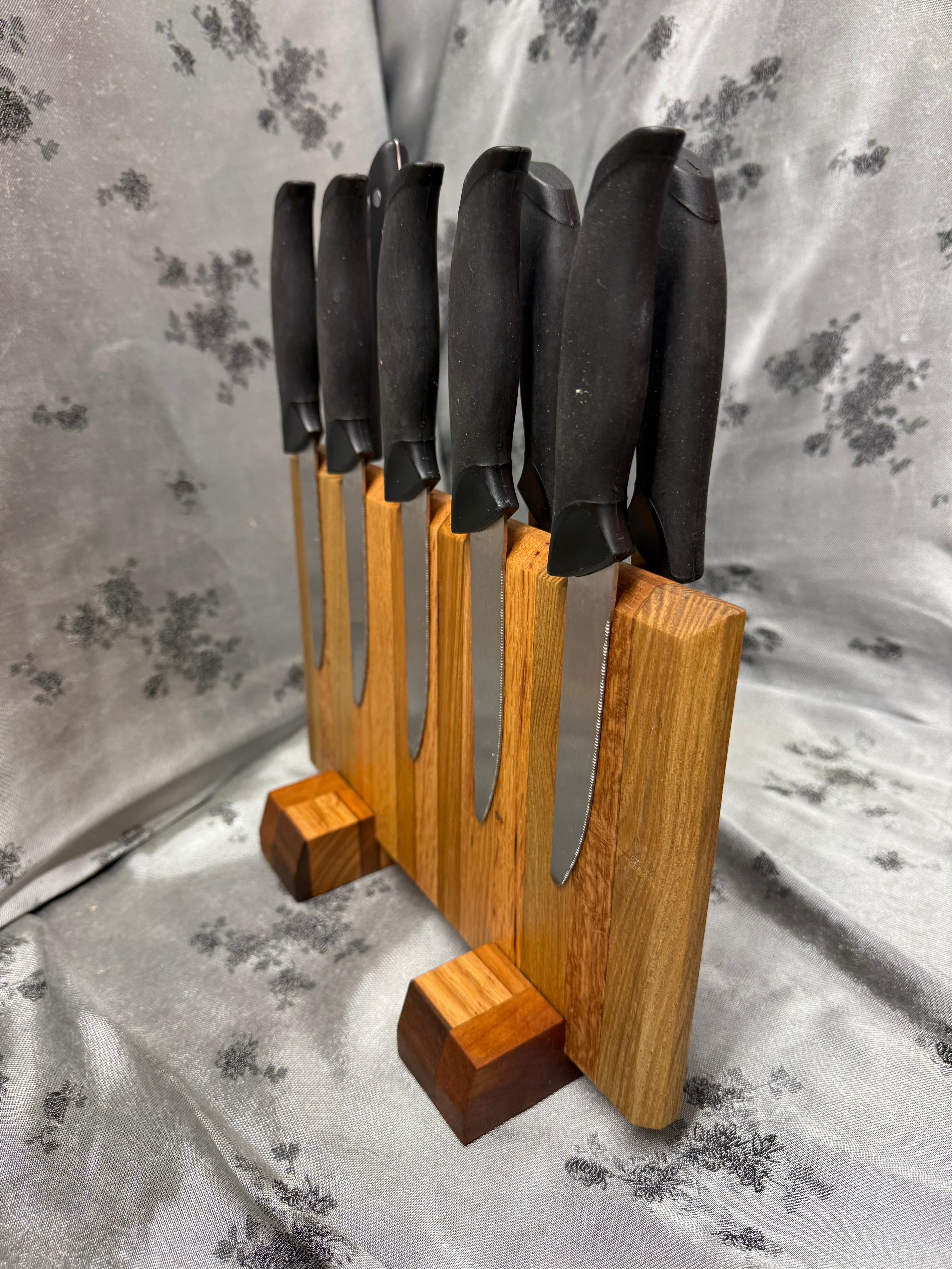 Knife Block #19 - Handcrafted Red Oak & White Oak Magnetic Block ...
